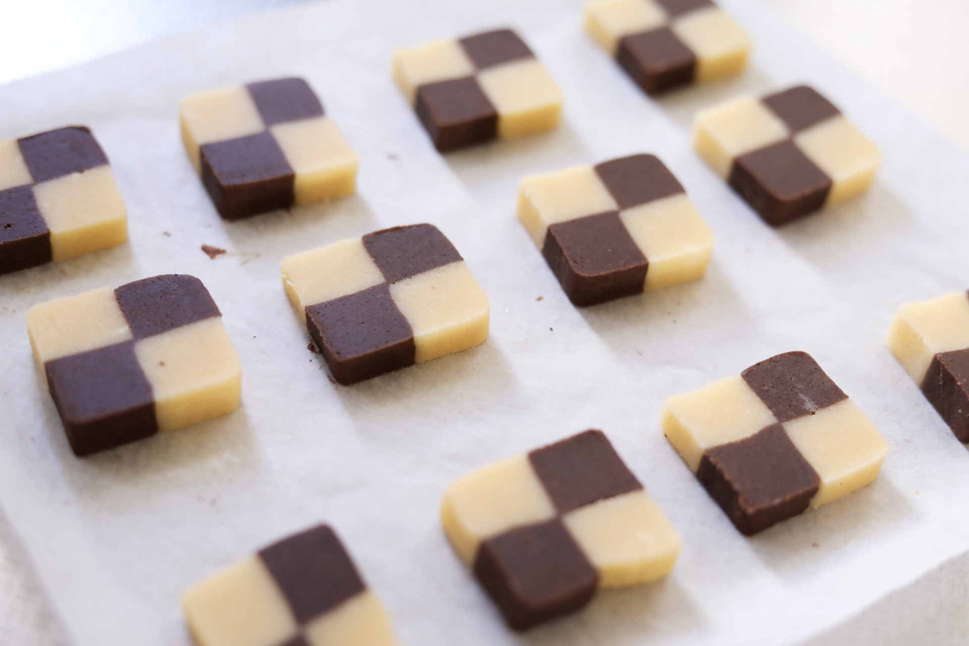 24551010_m | thisismedia